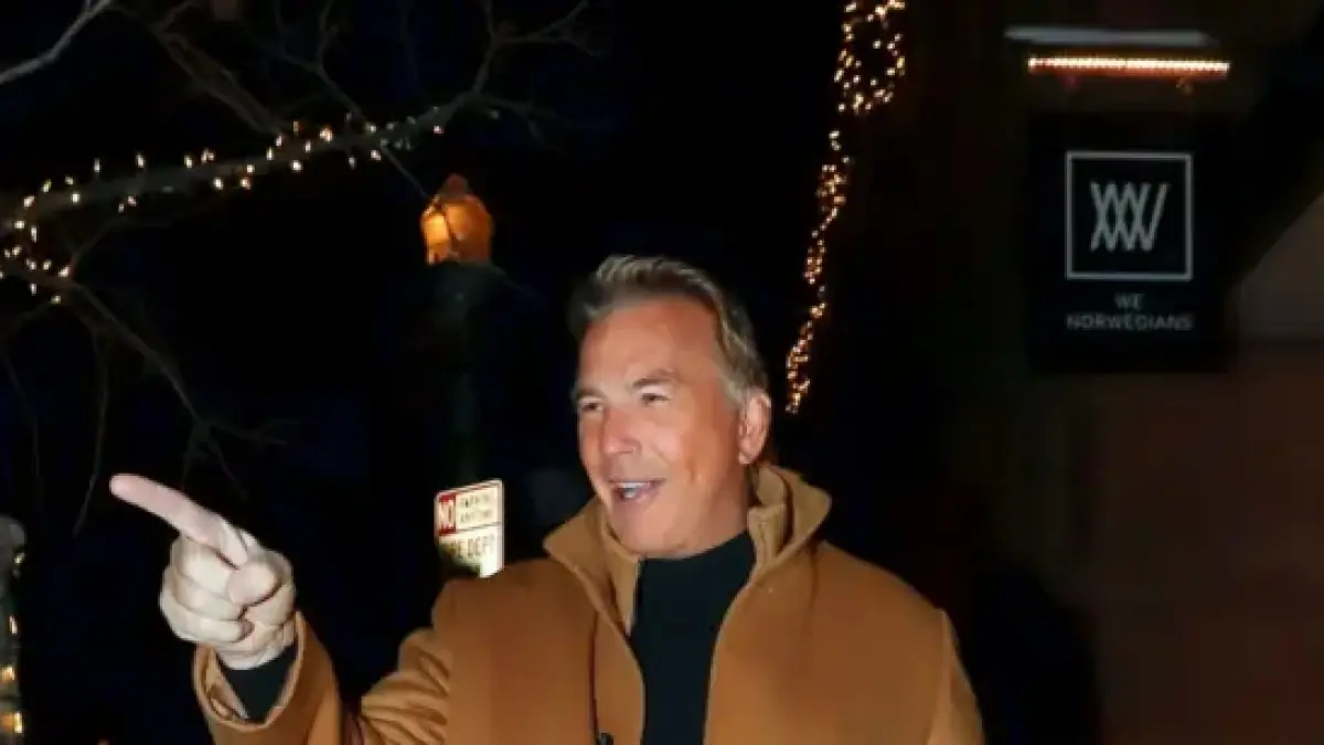 Oscar-Winning ‘Yellowstone’ Star Born in 1955: Country Rebel and Rock ...