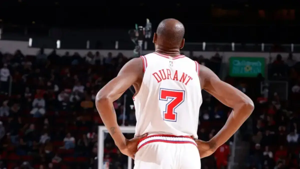 Kevin Durant Surpasses Dirk Nowitzki on All-Time Scoring List ...