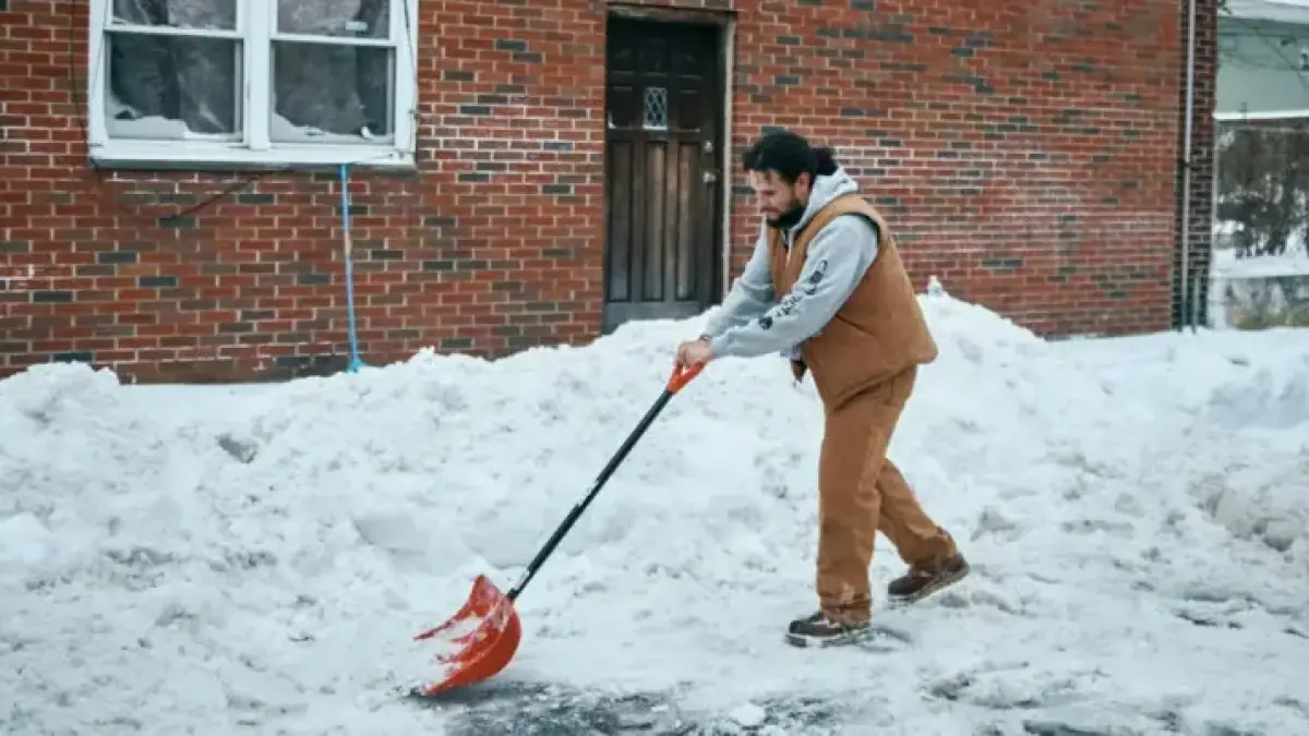 Cities Endure Frigid Cold and Power Outages as Snowstorm Death Toll ...