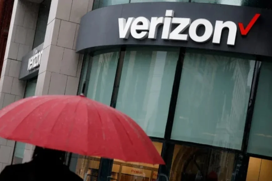 Verizon Outage Disrupts Service for Tens of Thousands, Tracking Site ...